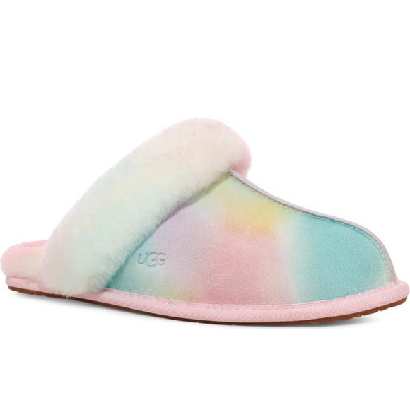 UGG | Shoes | Ugg Scuffette Ii Rainbow Blend Watercolors House Shoes ...